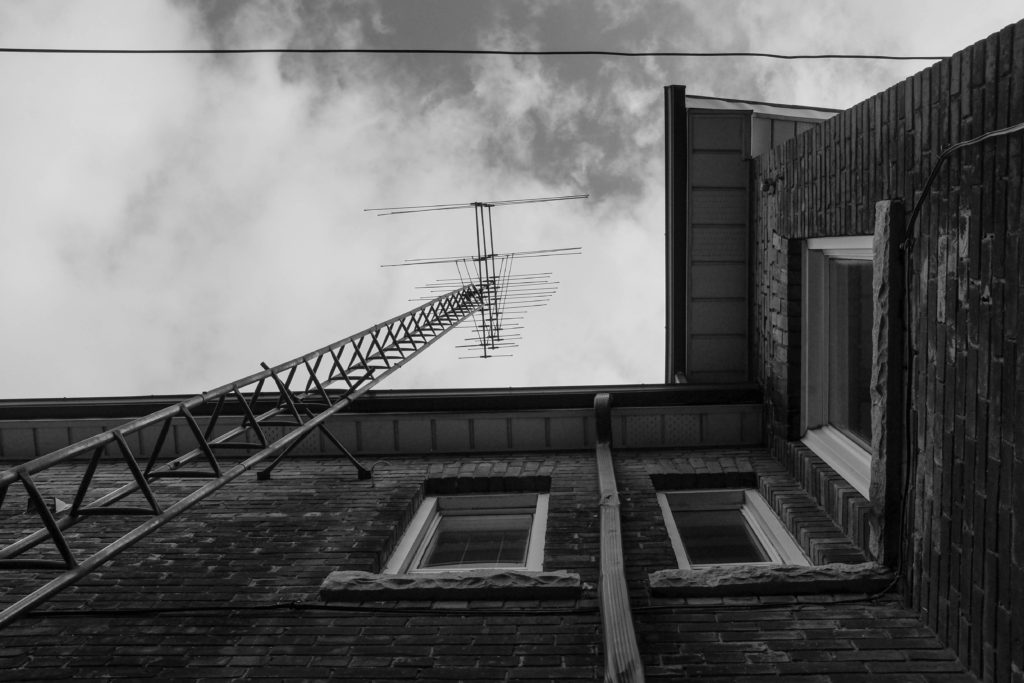 Directional antenna – a sibilant intake of breath