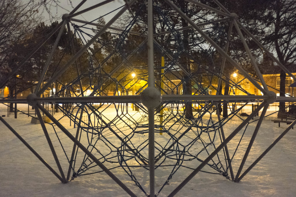 Tensioned rope play structure – a sibilant intake of breath
